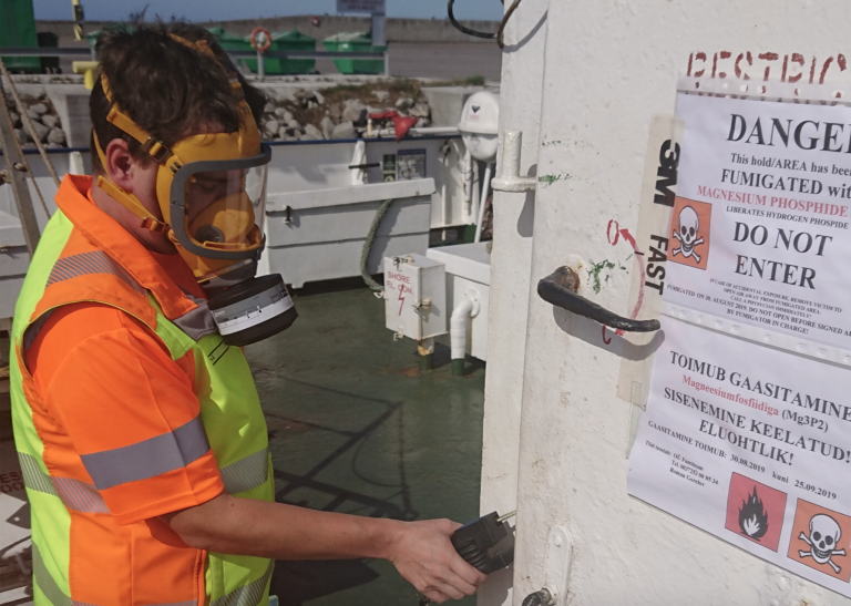 Fumigation in ship holds | Fumiteam